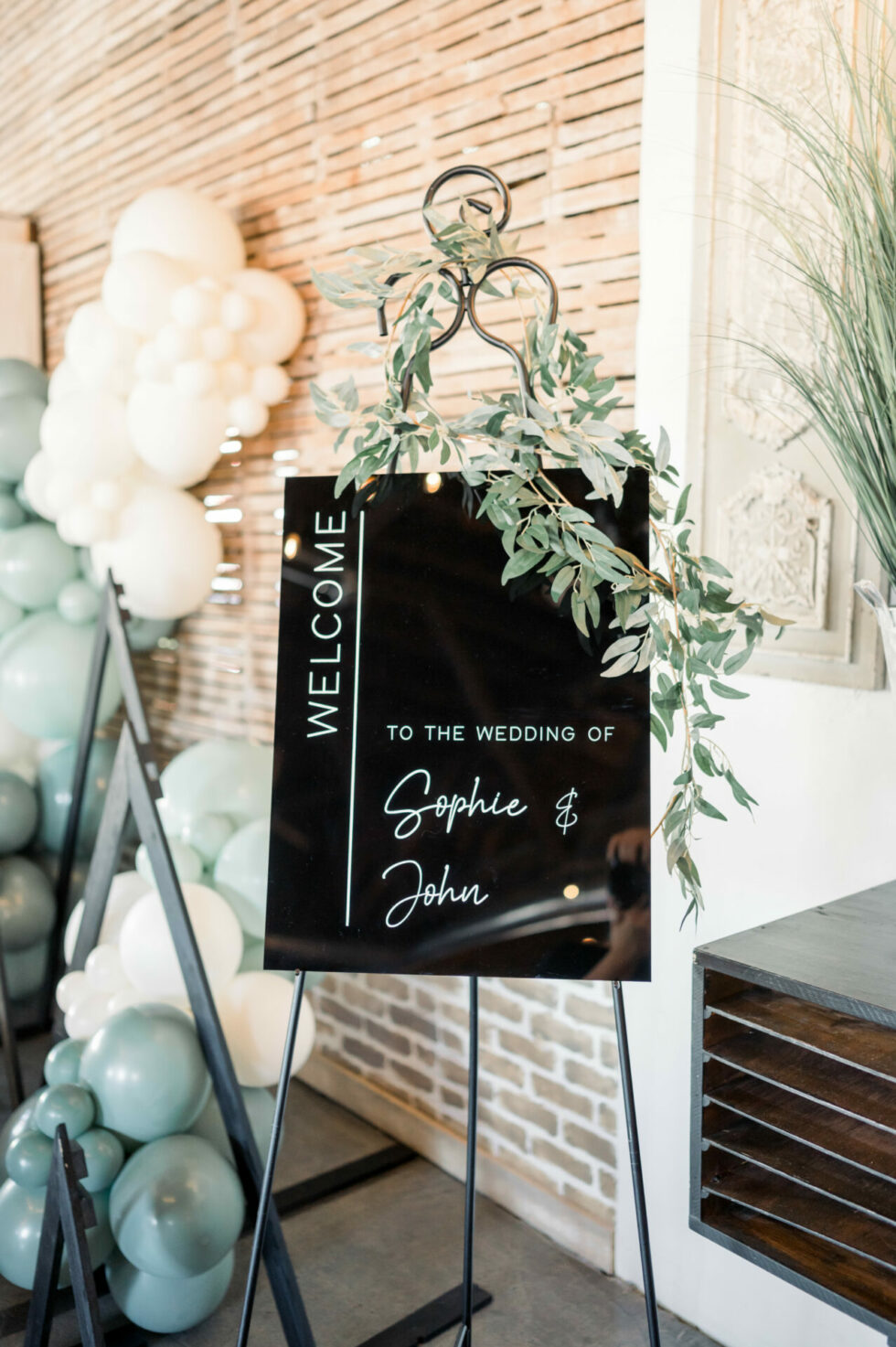 Melissa Casey Designs - Metropolitan Weddings